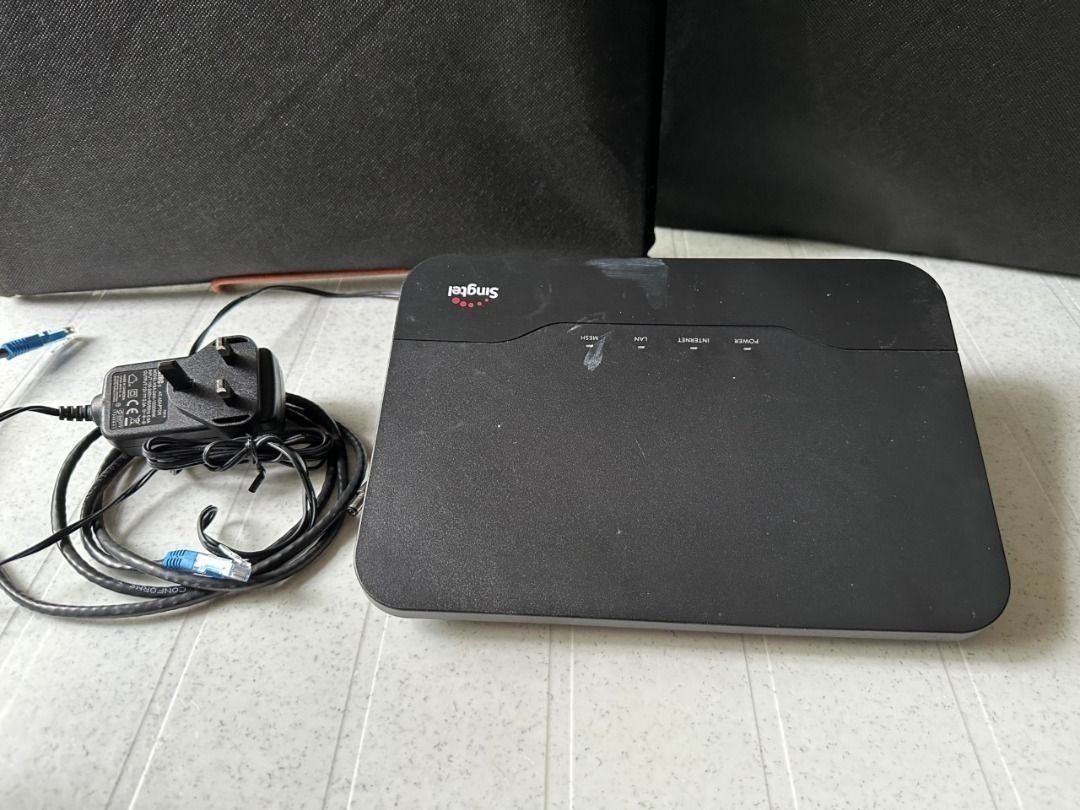 Singtel Telco Mesh Router Wifi Internet Connection Device for broadband ...