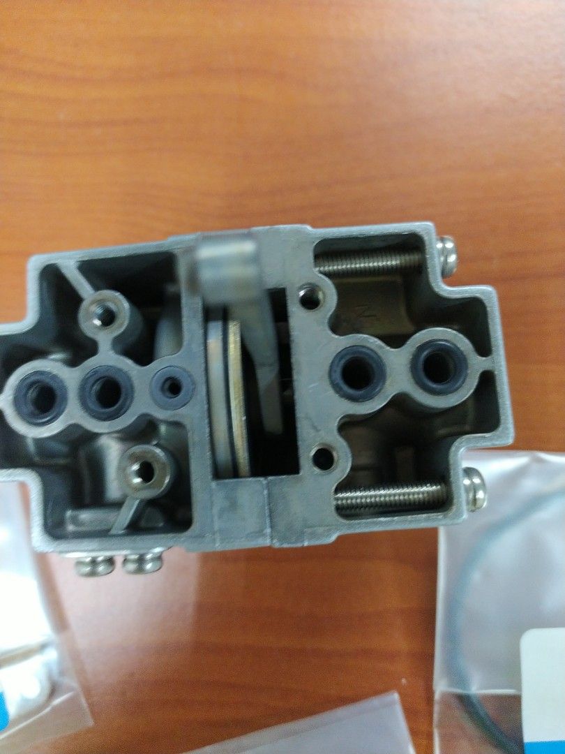 SMC rotary positioner repair kit KT-IP600, Furniture & Home Living ...