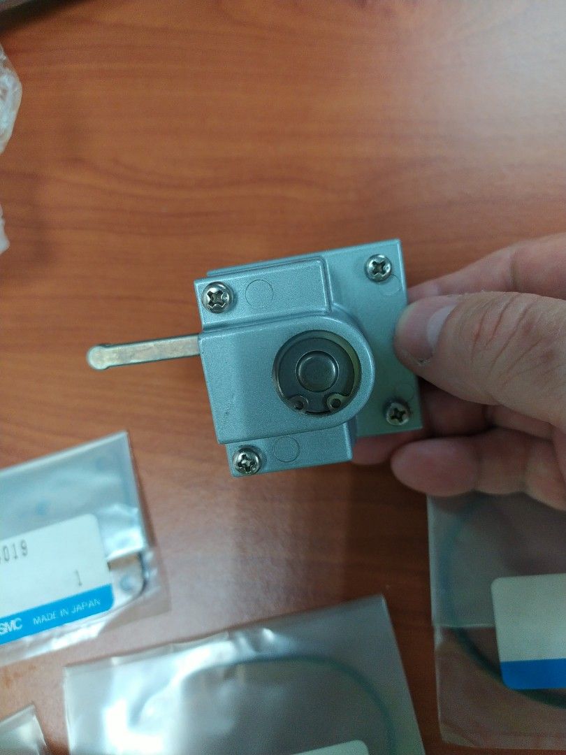 SMC rotary positioner repair kit KT-IP600, Furniture & Home Living ...