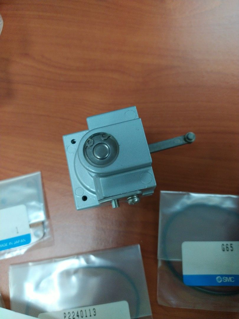 SMC rotary positioner repair kit KT-IP600, Furniture & Home Living ...