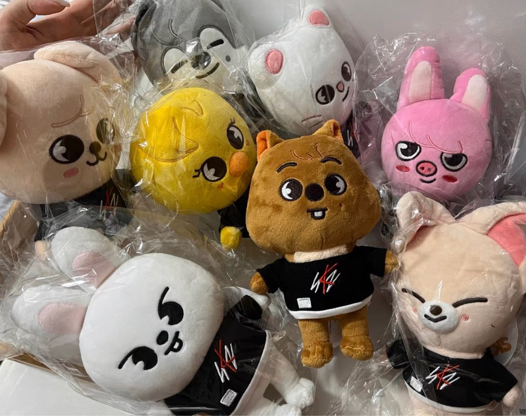 STRAY KIDS SKZOO MINI/ ORIGINAL PLUSH DOLL , Hobbies & Toys ...