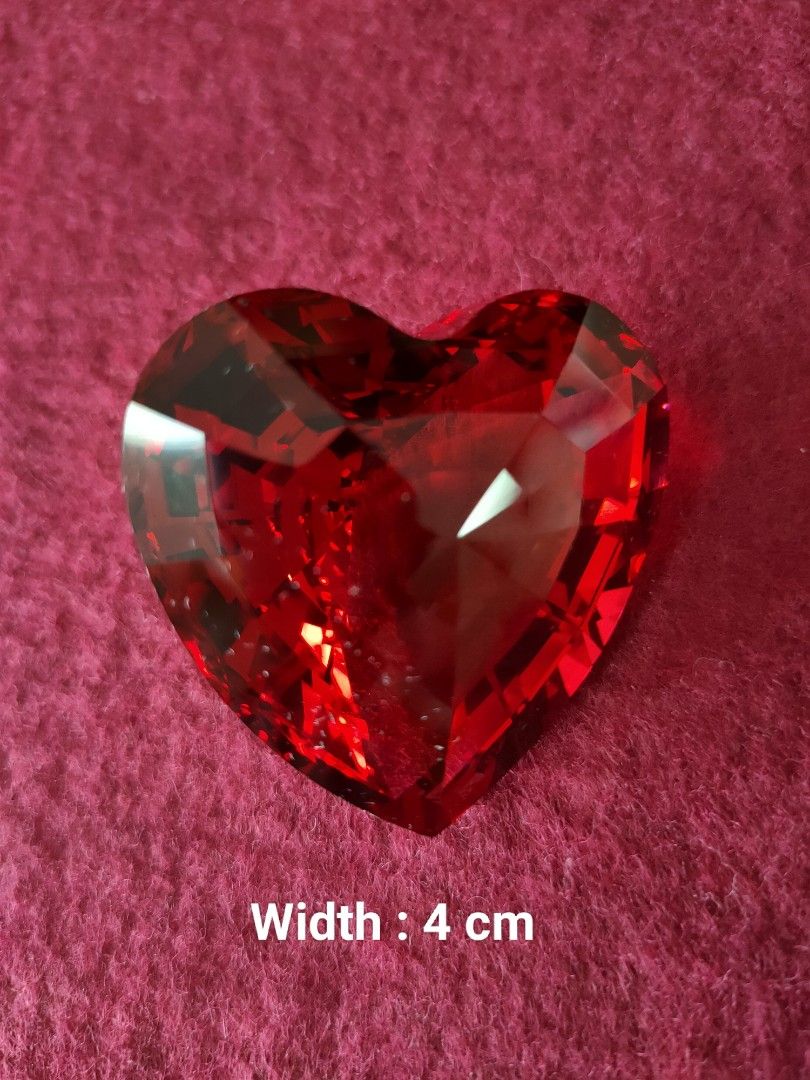 Swarovski Crystal - Red Heart, Hobbies & Toys, Memorabilia ...