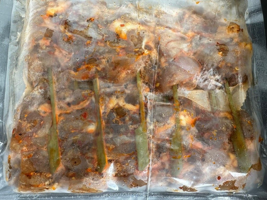 Thai Pork Skewers (Mooping) / Thai Chicken Skewer (Gaiping), Food ...