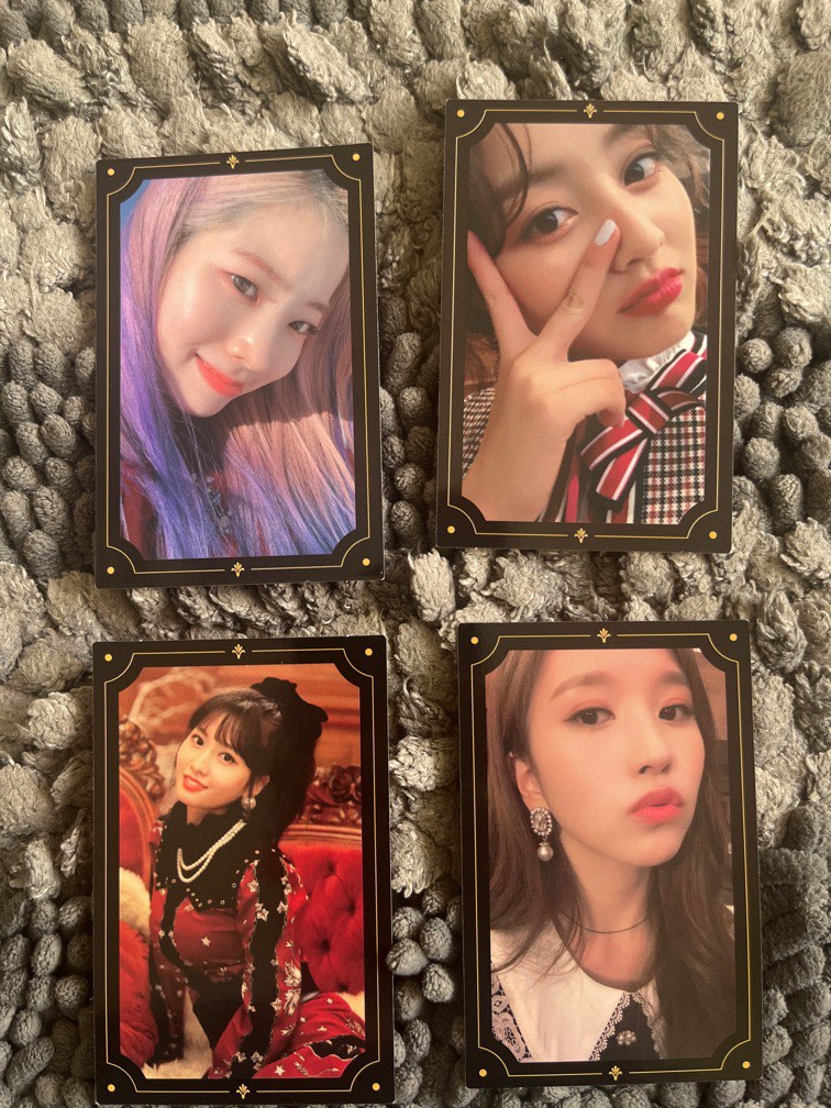 Twice official photocard, Hobbies & Toys, Collectibles & Memorabilia, K-Wave on Carousell