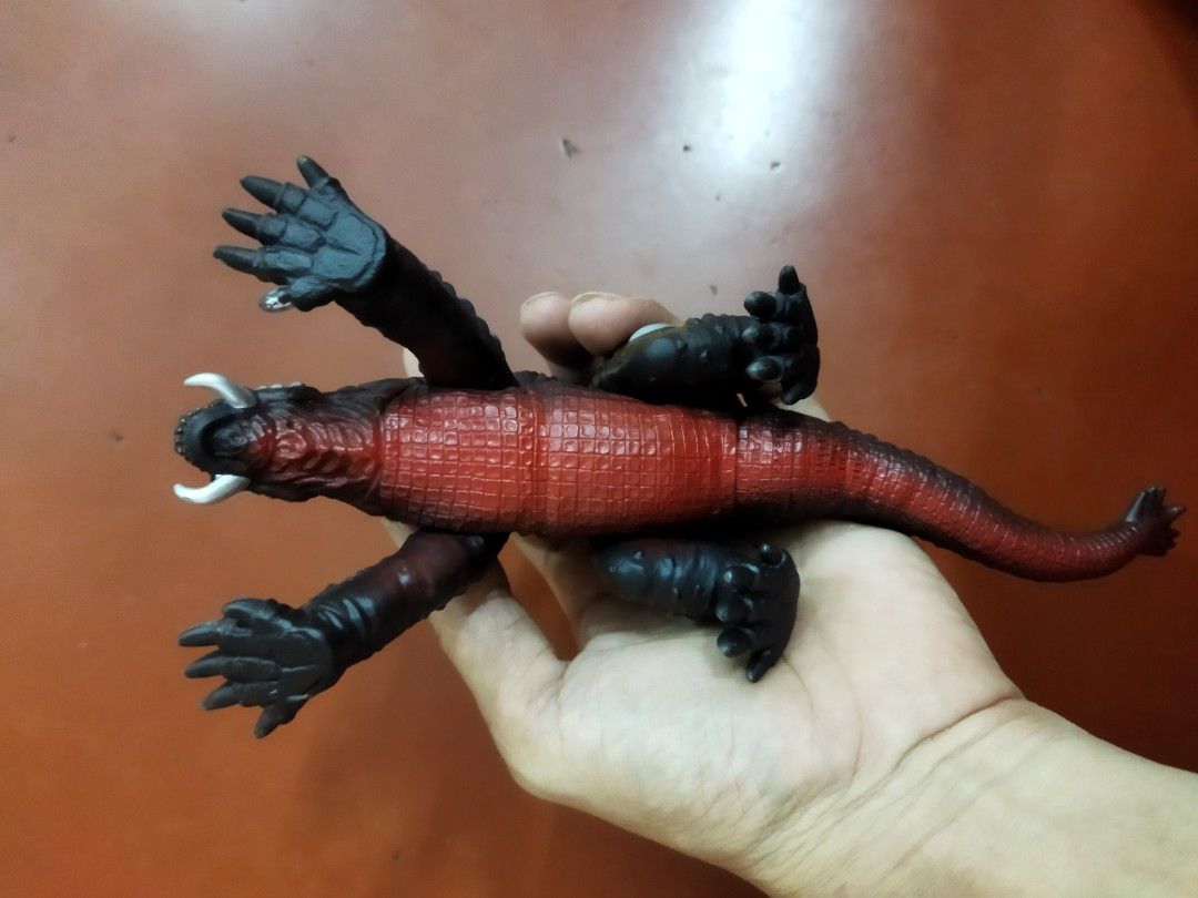 ULTRAMAN KAIJU - BANDAI ULTRA MONSTER SERIES - GRANGON (GURANGON ...