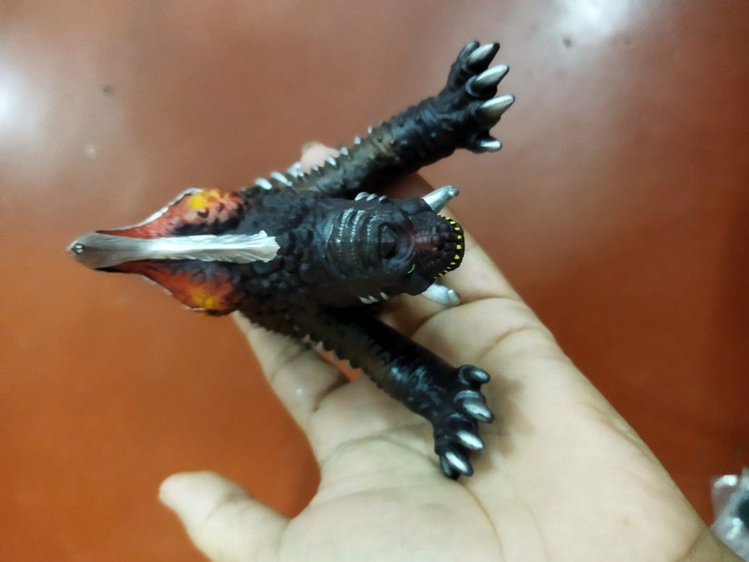 ULTRAMAN KAIJU - BANDAI ULTRA MONSTER SERIES - GRANGON (GURANGON ...