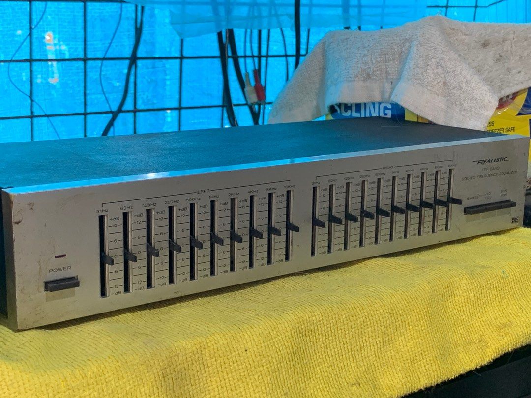 VINTAGE REALISTIC STEREO FREQUENCY EQUALIZER AC 120 VOLTS 50/60 HZ 10 ...