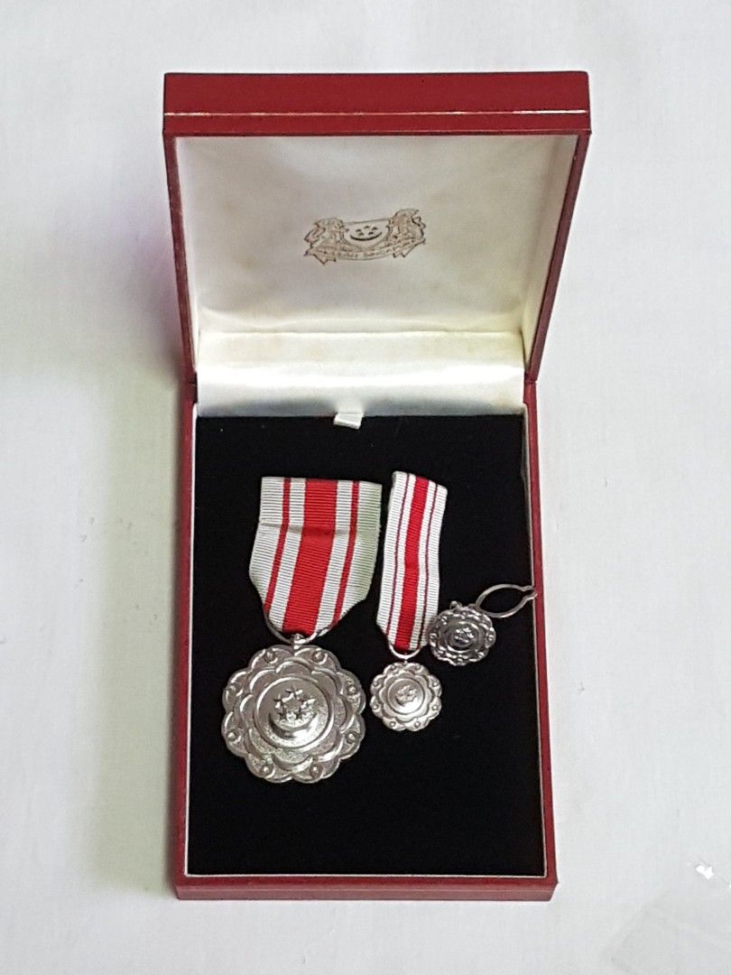 1997 National Day Awards Pingat Bakti Setia (The Long Service Medal ...