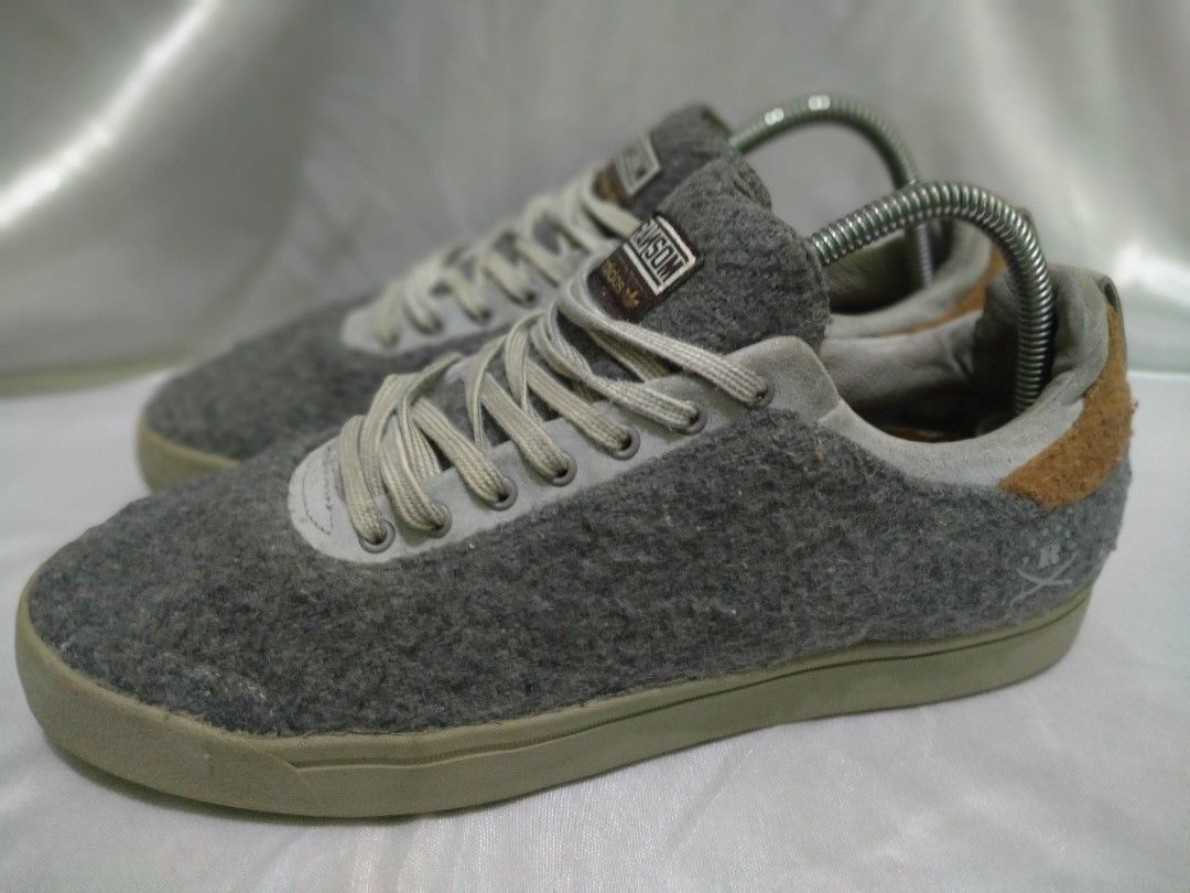 Adidas coleb Ransom Second Ori, Fesyen Pria, Sepatu , Sneakers di Carousell