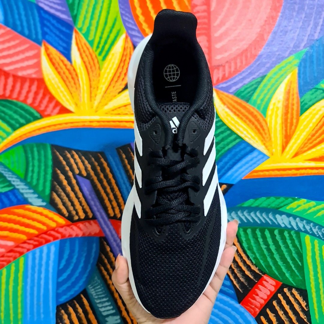 Adidas Show The Way 2.0, Men's Fashion, Footwear, Sneakers on Carousell