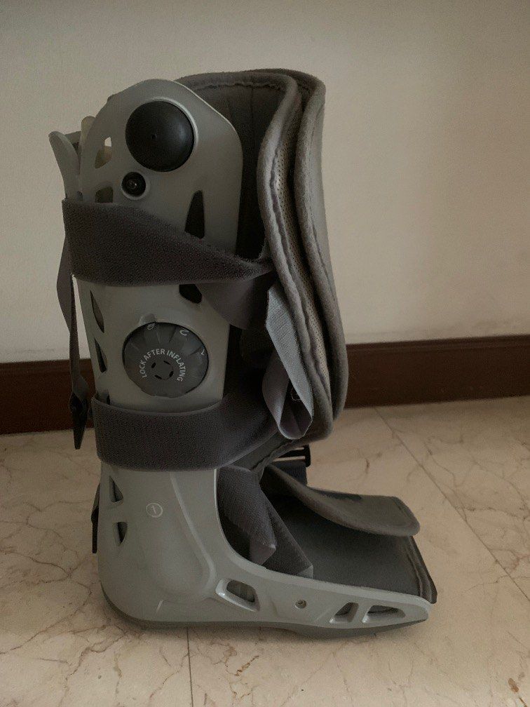 Aircast boot, Sports Equipment, Other Sports Equipment and Supplies on ...