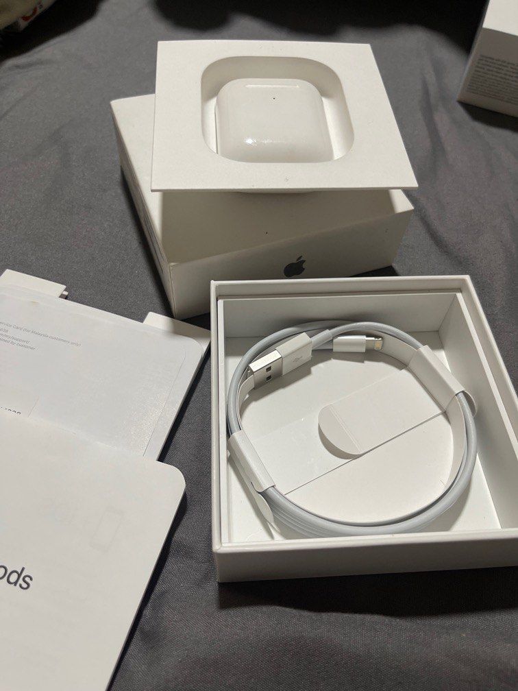 Airpod Gen 2 Full set Authentic with free casing, Audio, Earphones on ...