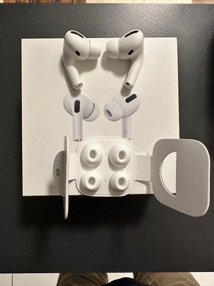 AirPod Pro 1st Gen, Audio, Earphones on Carousell