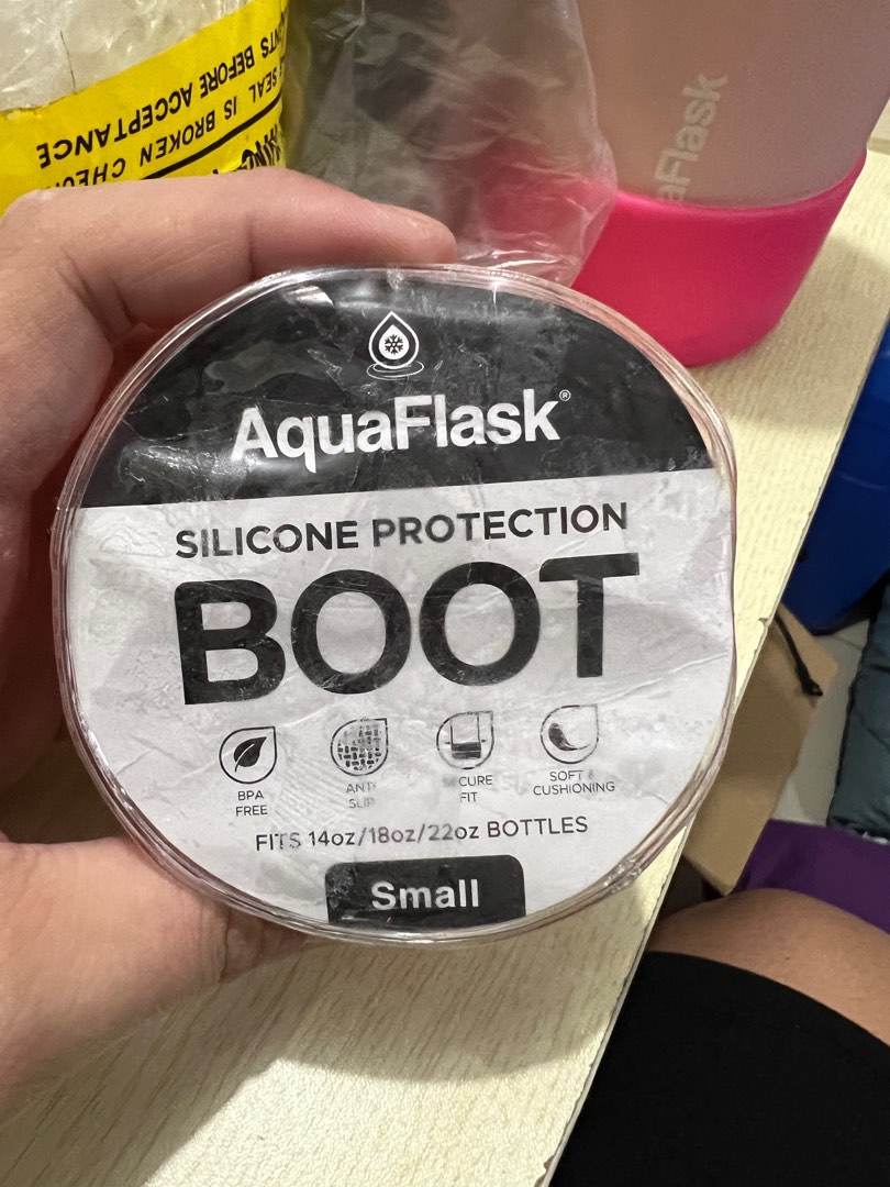 Aquaflask boot, Furniture & Home Living, Kitchenware & Tableware, Water ...