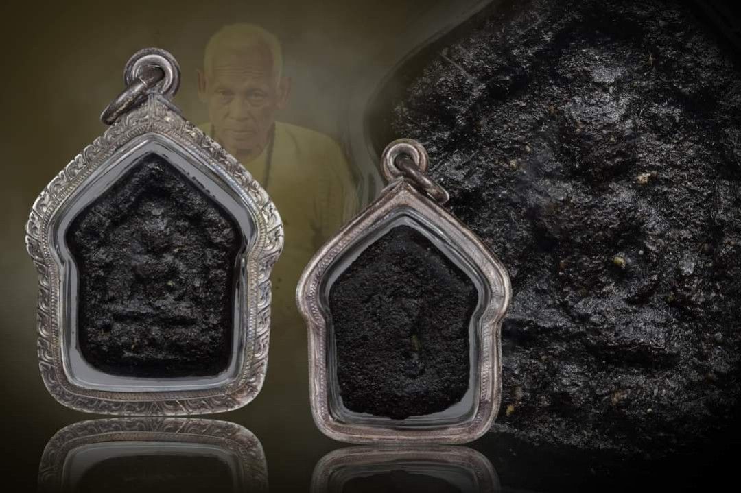 Arjan Pleng Boon Yuen Khun Pean 15 ton with salika takrut and coated with sipueng, Hobbies ...