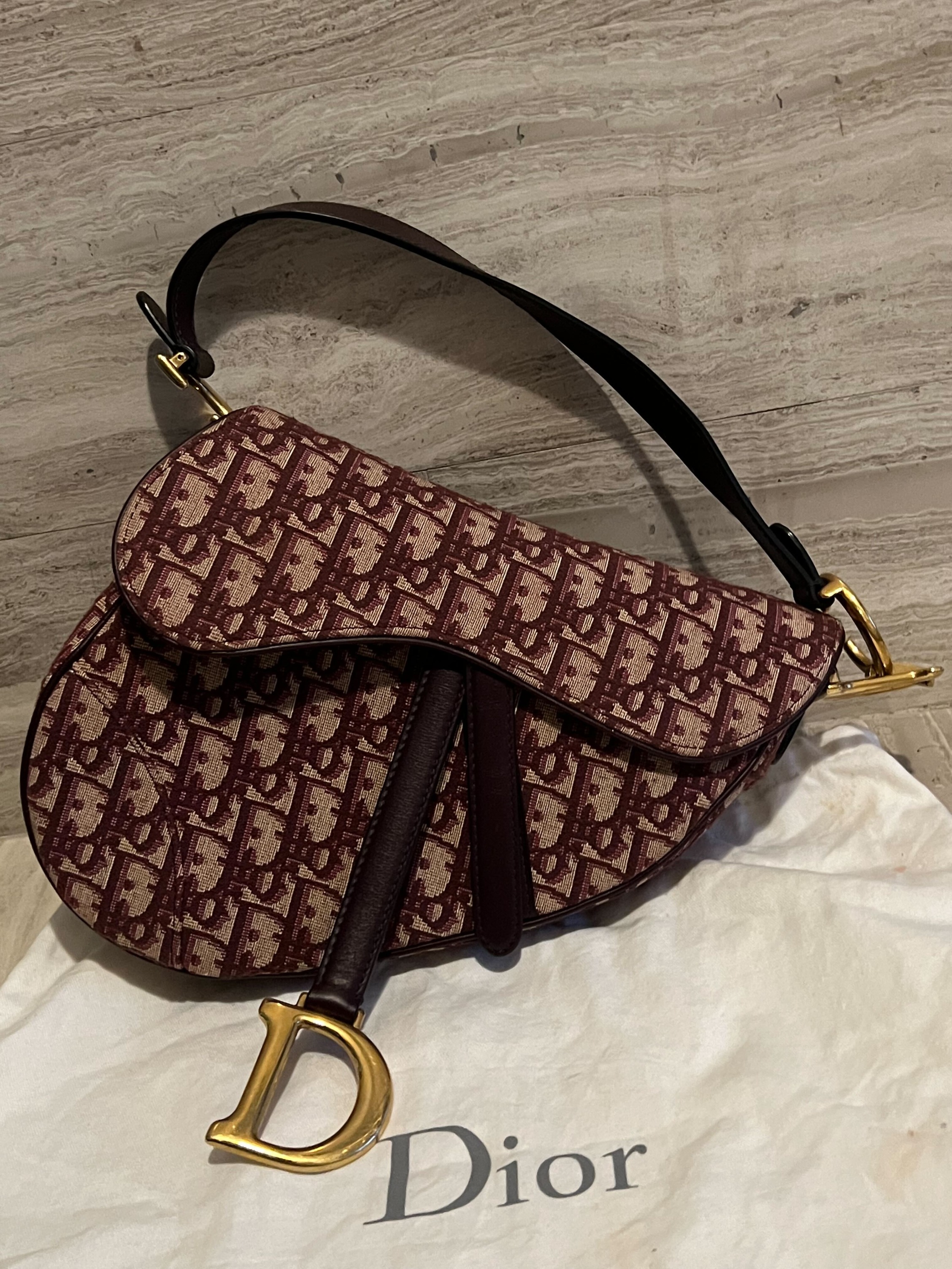 Authentic Dior Oblique Saddle (Maroon), Luxury, Bags & Wallets on Carousell