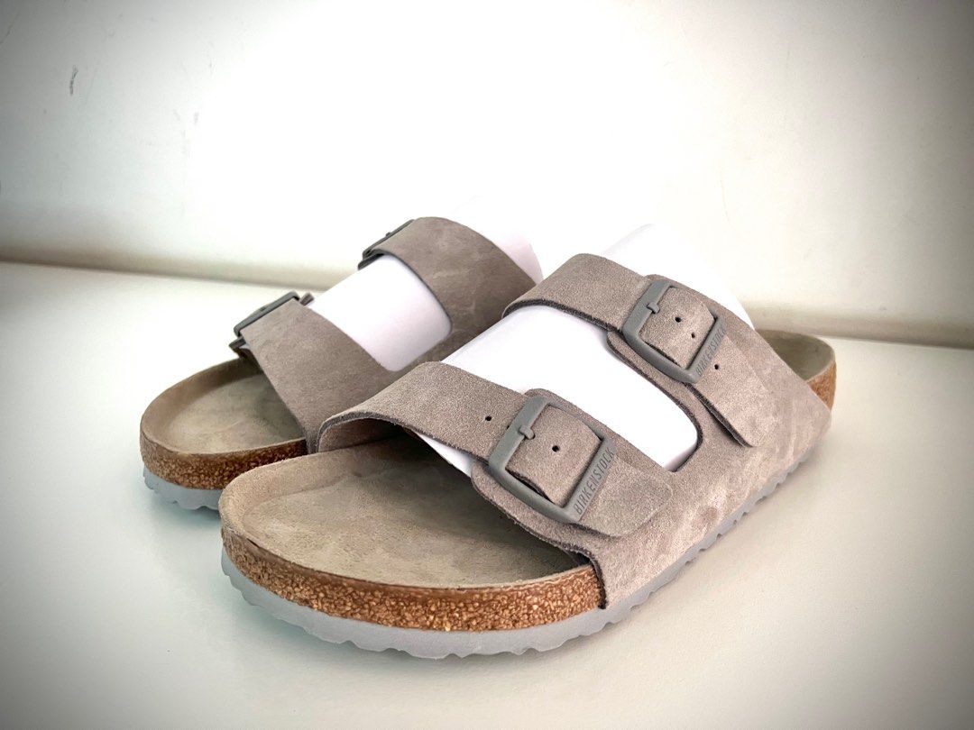 Birkenstock Arizona BS Grey, Men's Fashion, Footwear, Flipflops and ...