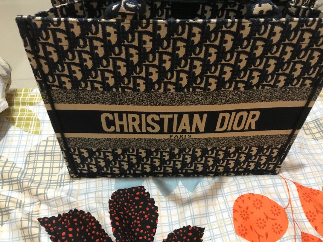 CD tote Bag on Carousell