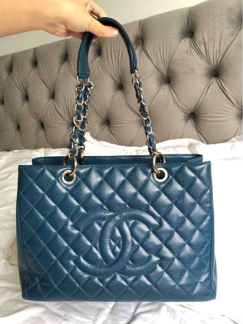 Authentic Chanel GST Bag in Navy, Luxury, Bags & Wallets on Carousell