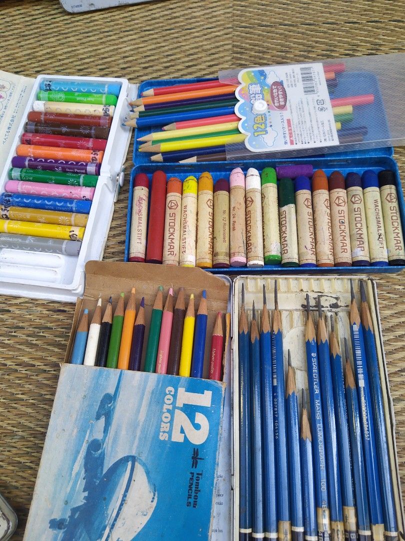 Coloring arts material, Everything Else, Others on Carousell