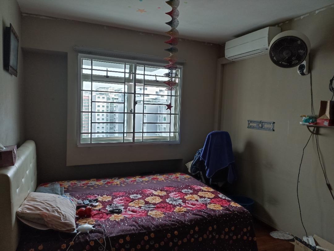 Common room for rent, At Meridian LRT BLK#175 Punggol, Property ...