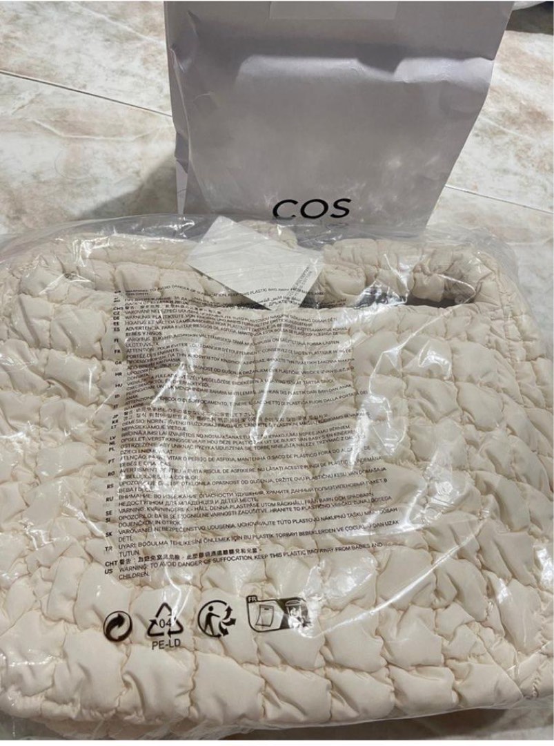COS bag Jeannie, Women's Fashion, Bags & Wallets, Tote Bags on Carousell