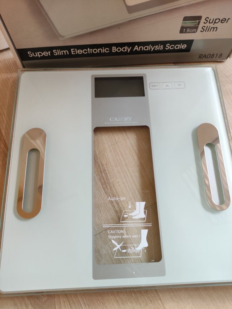 Cosway Digital Weighing Scale, Health & Nutrition, Health Monitors ...