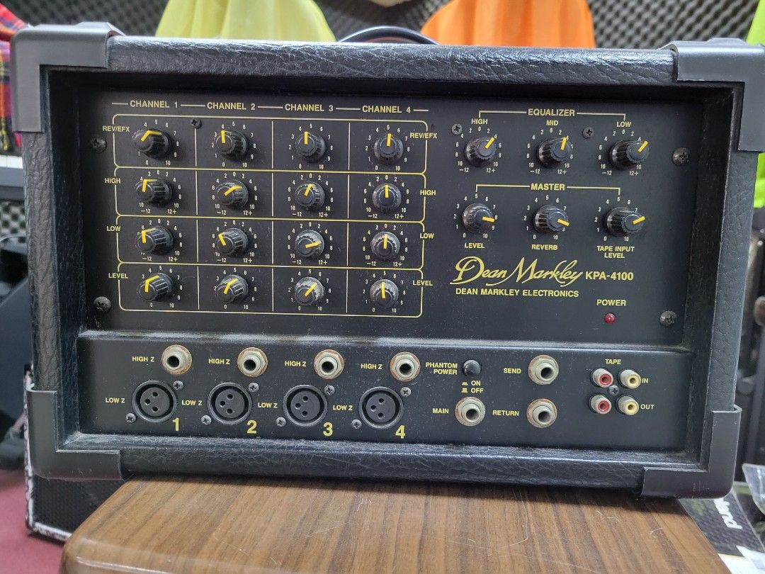 Dean Markley Power Amplifier Mixer, 音響器材, 其他音響配件及設備 - Carousell