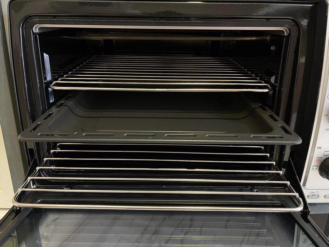 Delonghi Sfornattuto Maxi Oven, TV & Home Appliances, Kitchen ...