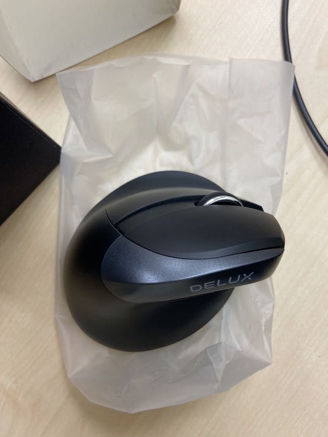 Delux M618Mini Ergonomic Vertical Mouse Left-handed Wireless Mouse ...