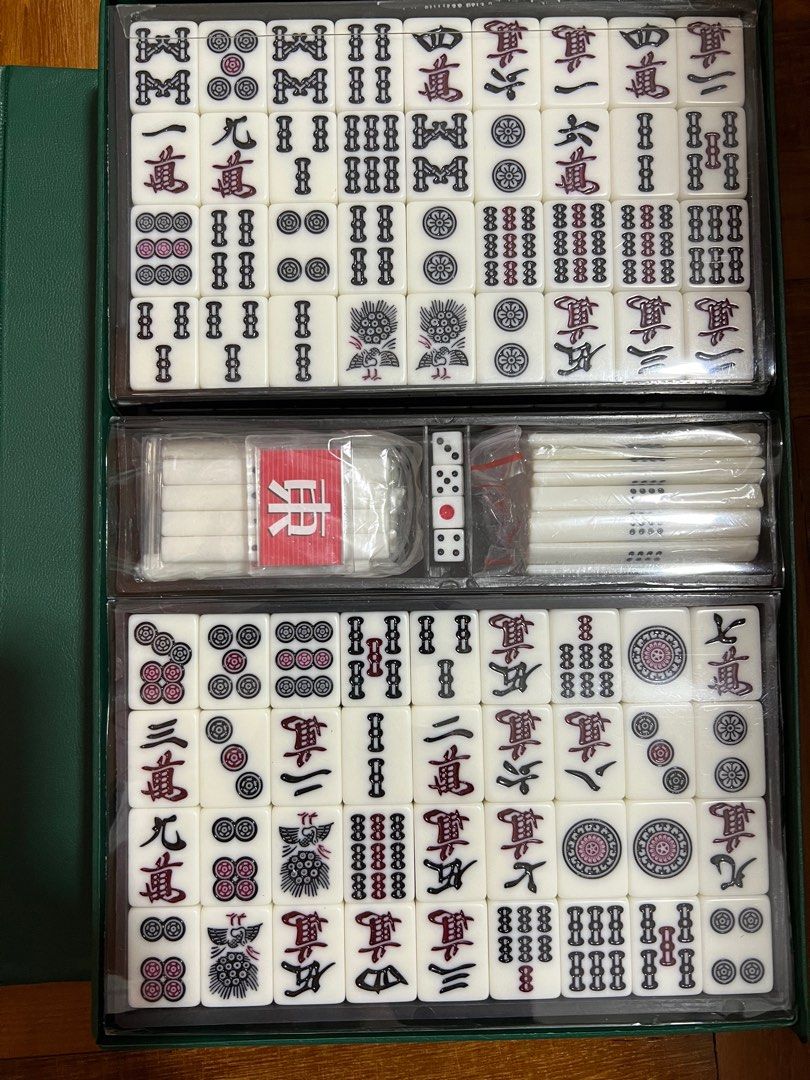 DONKI portable japanese riichi mahjong set, Hobbies & Toys, Toys ...