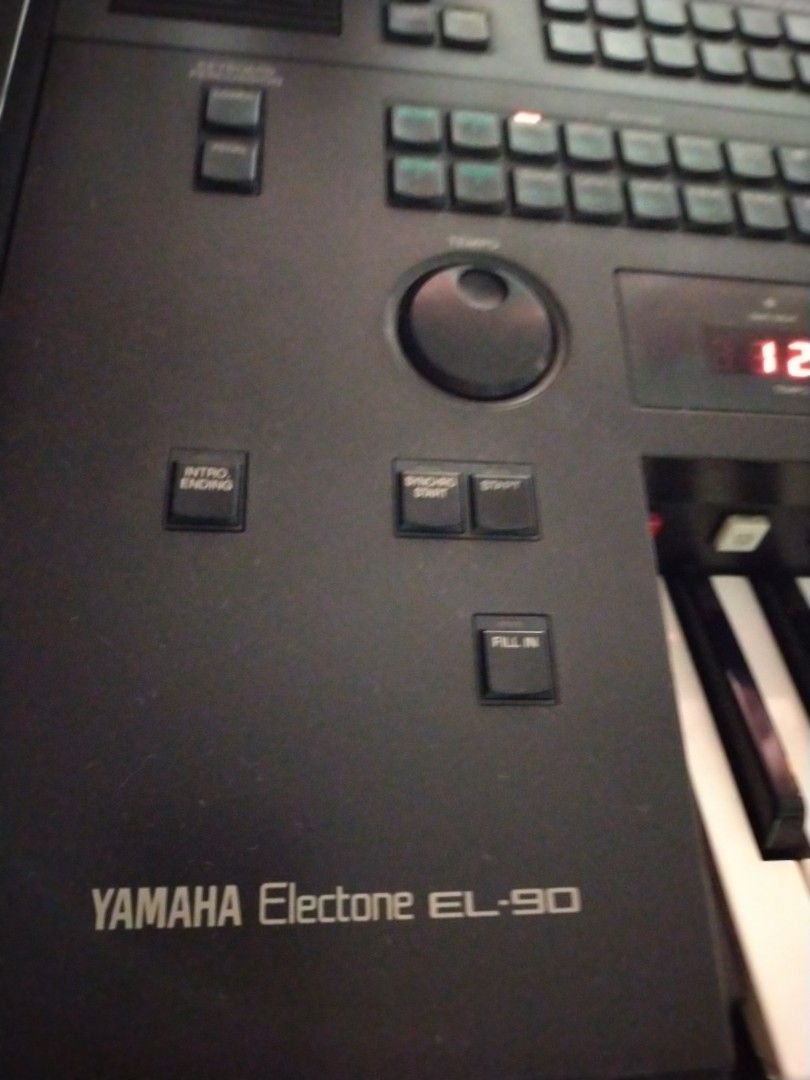 Electric Organ .EL90 YAMAHA, Hobbies & Toys, Music & Media, Musical ...