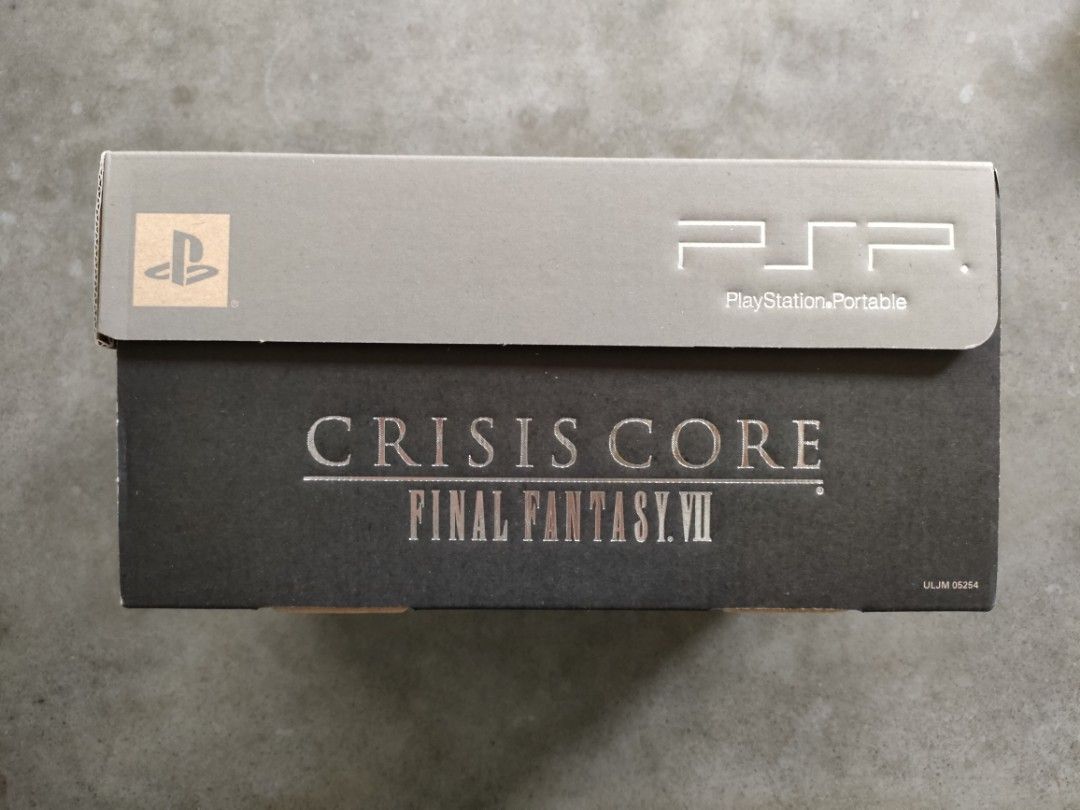 Final Fantasy VII Crisis Core Limited Edition PSP Playstation Portable ...