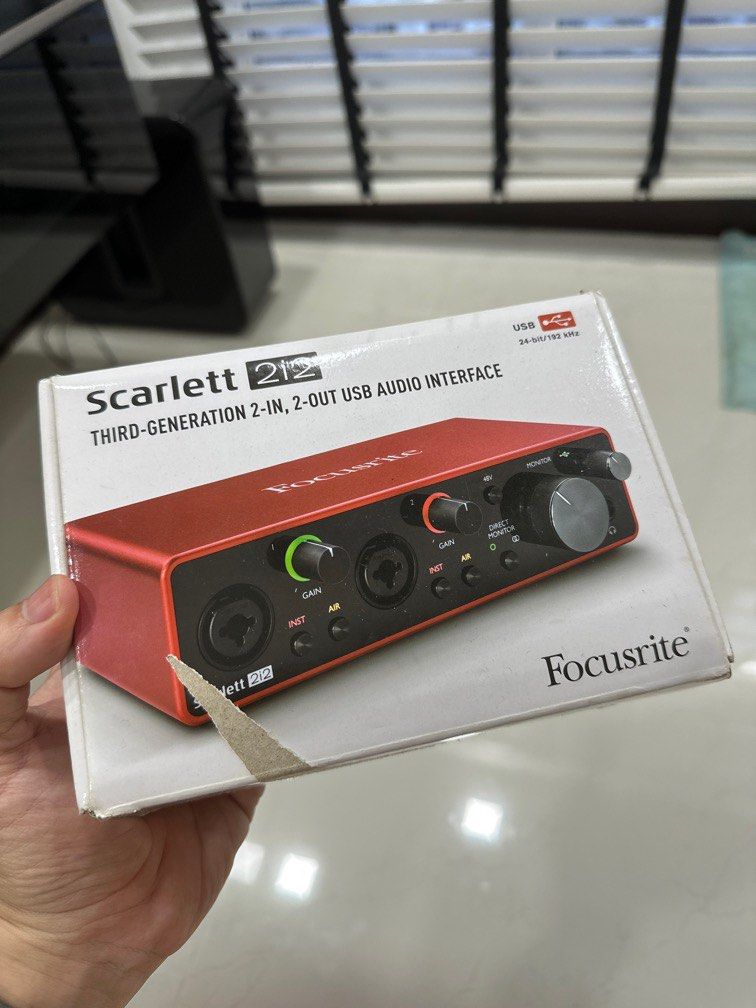Focusrite Scarlett 2i2 Third Gen, Hobbies & Toys, Music & Media, Music ...