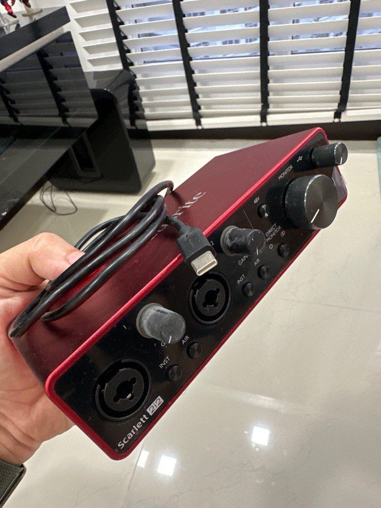 Focusrite Scarlett 2i2 Third Gen, Hobbies & Toys, Music & Media, Music ...