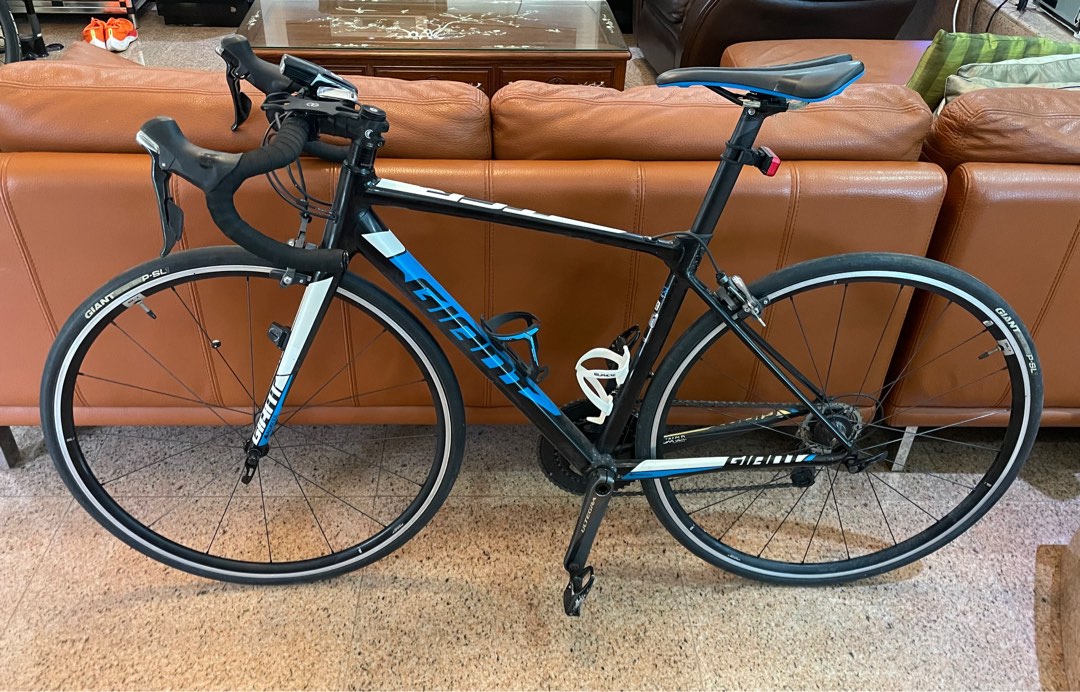 Giant TCR SLR 1 Size S, Sports Equipment, Bicycles & Parts, Bicycles on Carousell