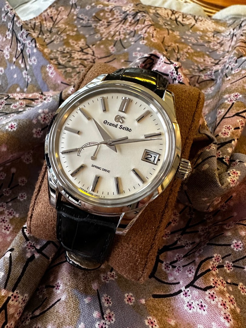 Grand Seiko Spring Drive SBGA293, Luxury, Watches on Carousell
