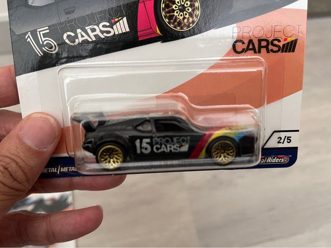 Hotwheels car culture Benz 190e and BMW M1 brand new, 興趣及遊戲, 玩具 & 遊戲類 ...