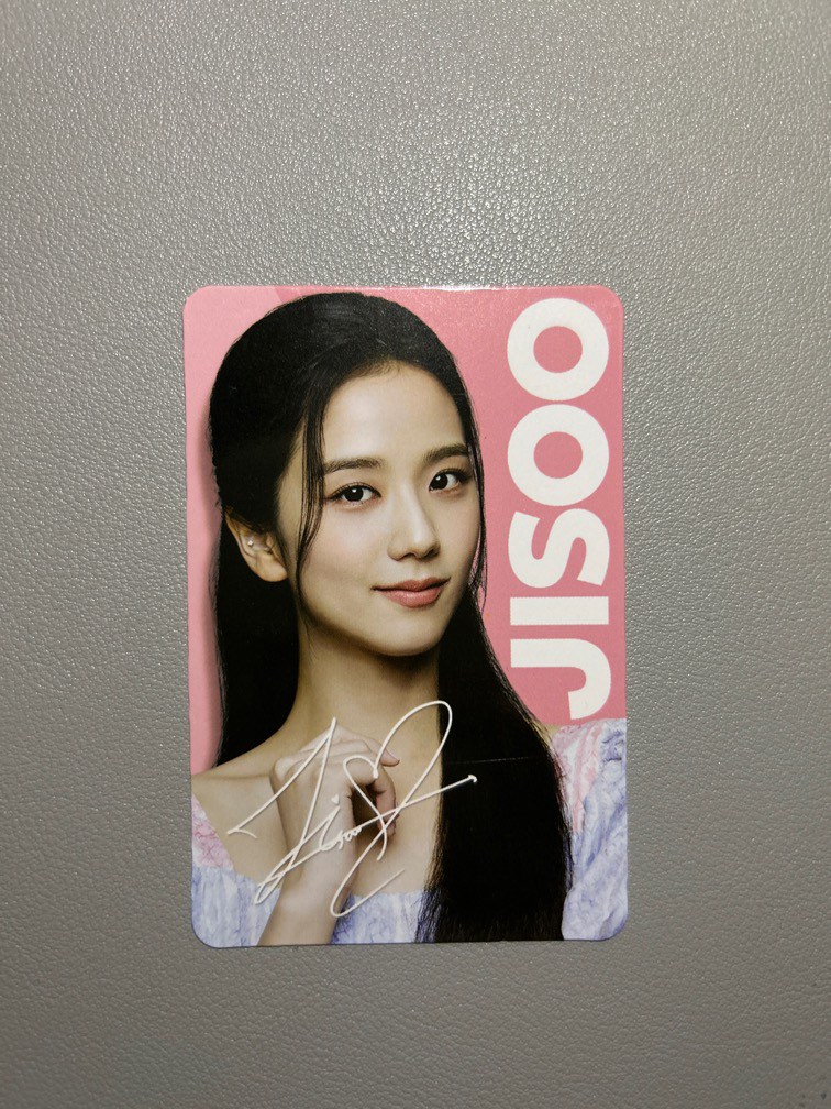 Jisoo Blackpink Oreo photo card, Everything Else on Carousell