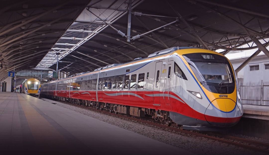 KTM Shuttle Tebrau SG between JB, Tickets & Vouchers, Local Attractions ...