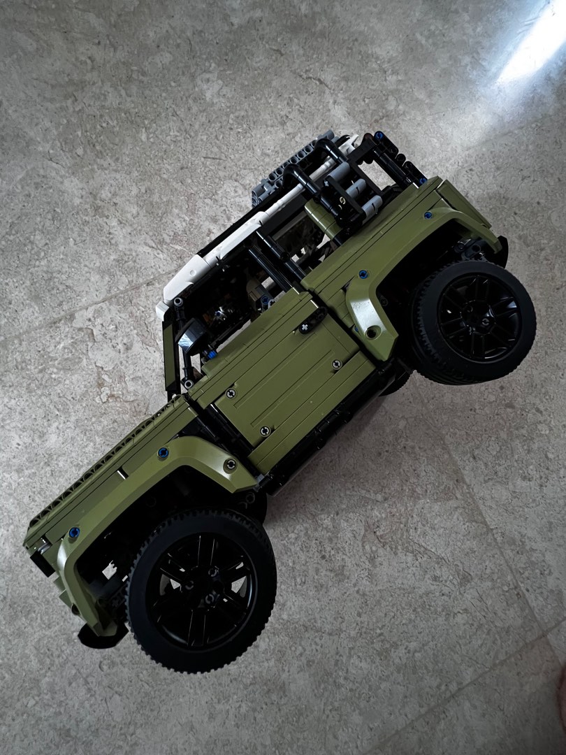 Lego Land Rover Defender 2573, Hobbies & Toys, Toys & Games on Carousell