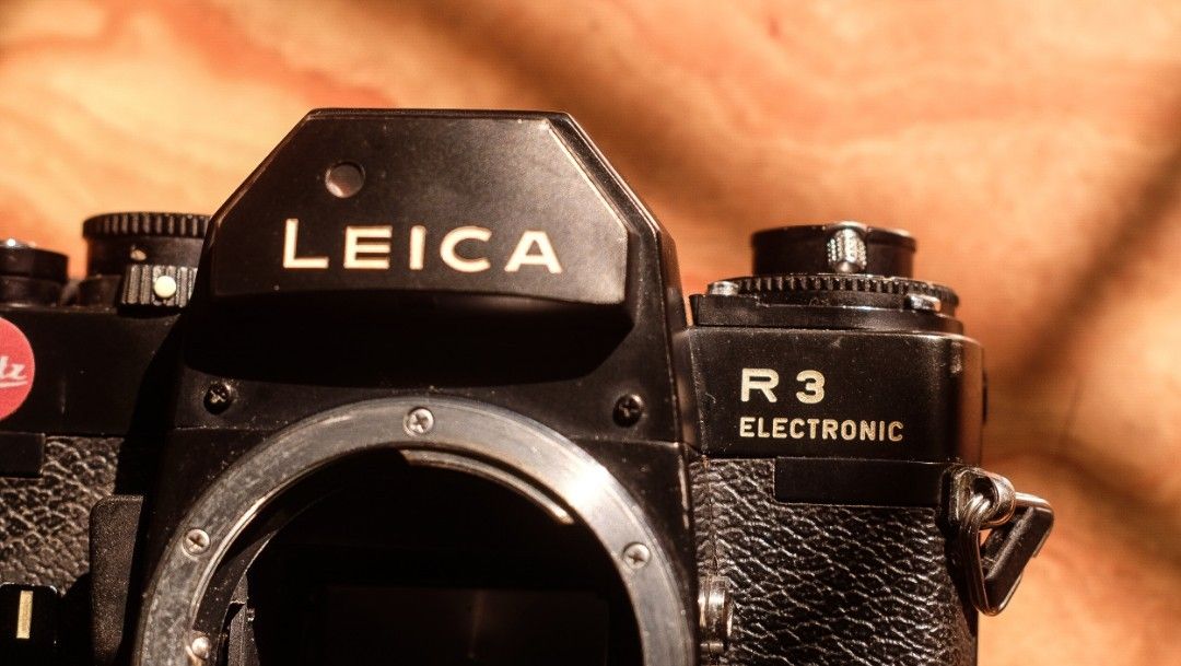 LEICA R3, Photography, Cameras on Carousell