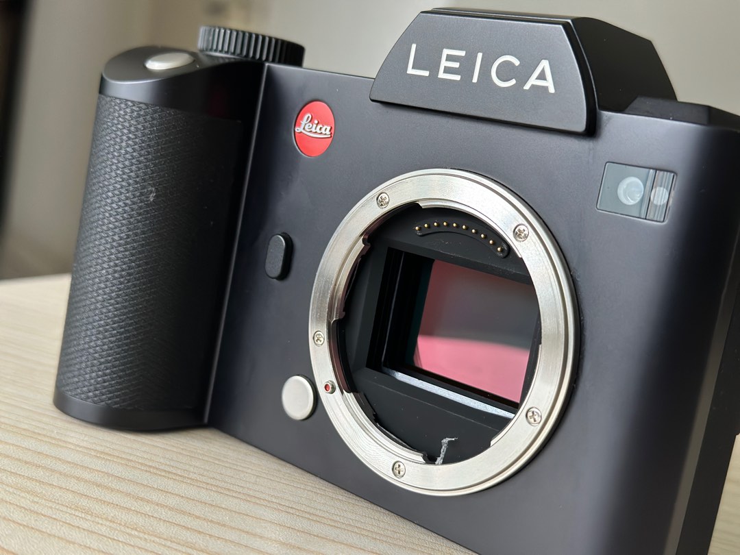 Leica SL (Type 601) body, Photography, Cameras on Carousell