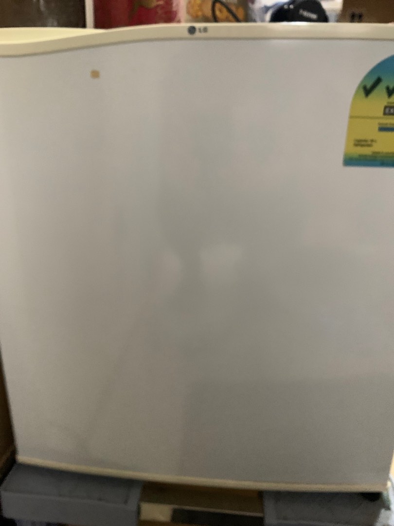LG mini fridge, TV & Home Appliances, Kitchen Appliances, Refrigerators ...