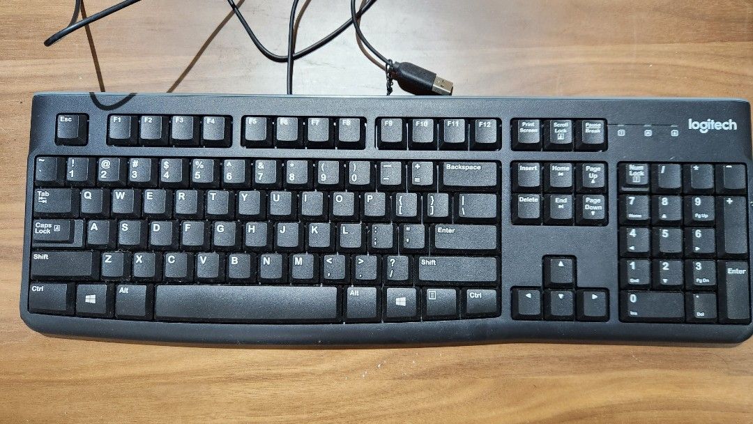 Logitech Keyboard Computers Tech Parts Accessories Computer Keyboard On Carousell