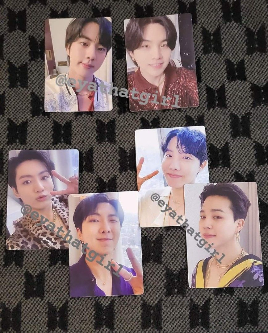 Merch Box 10 Mini PC, Hobbies & Toys, Memorabilia & Collectibles, K ...