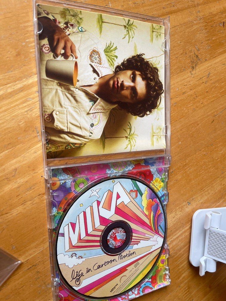 Mika - Life In Cartoon Motion, Hobbies & Toys, Music & Media, CDs ...