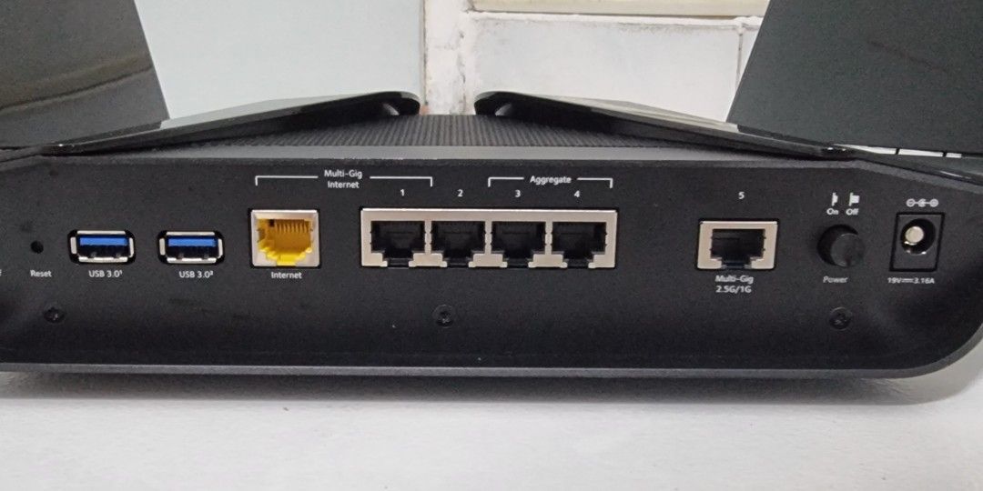 NETGEAR NIGHTHAWK RAX200 TRI-BAND AX12 WIFI 6 ROUTER - AX11000 ...