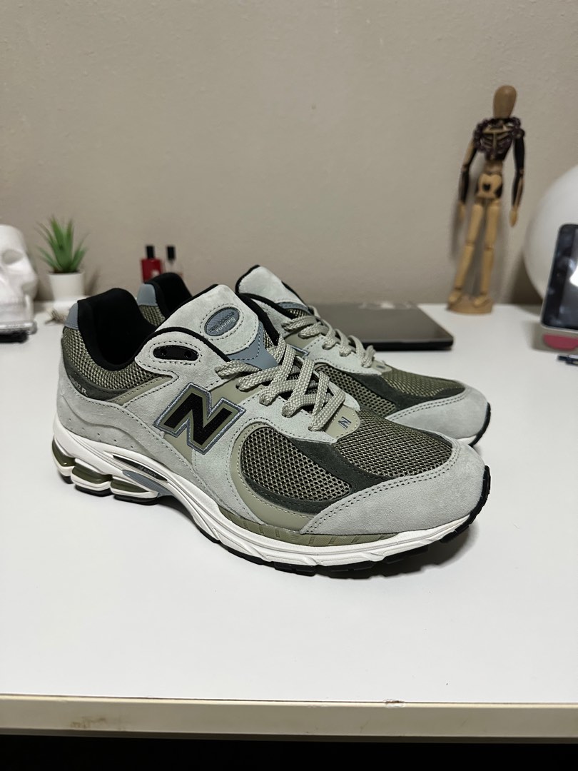 New Balance 2002r green, Men's Fashion, Footwear, Sneakers on Carousell