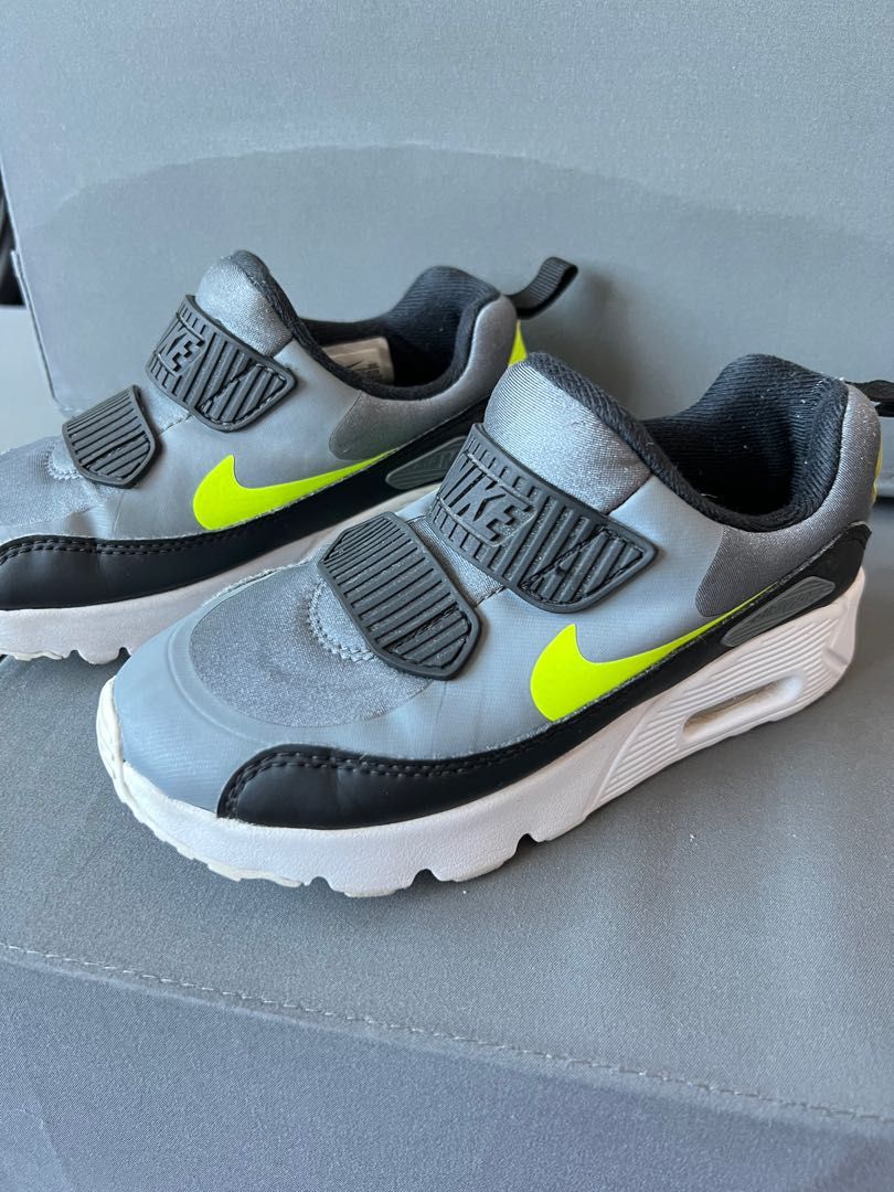 Nike Air Max sneakers - for kids, Babies & Kids, Babies & Kids Fashion ...